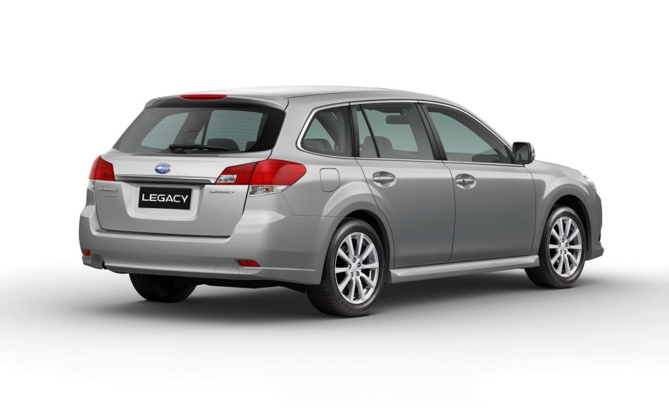 Subaru Legacy y Outback, imágenes de las nuevas versiones europeas