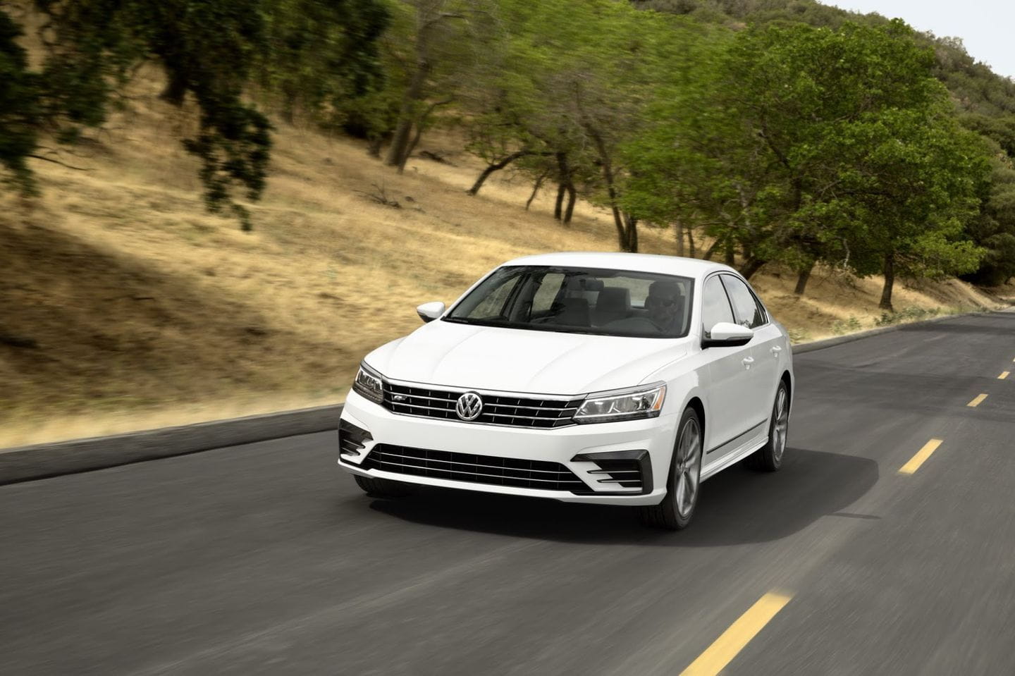 Volkswagen Passat USA 2016: toda la información oficial
