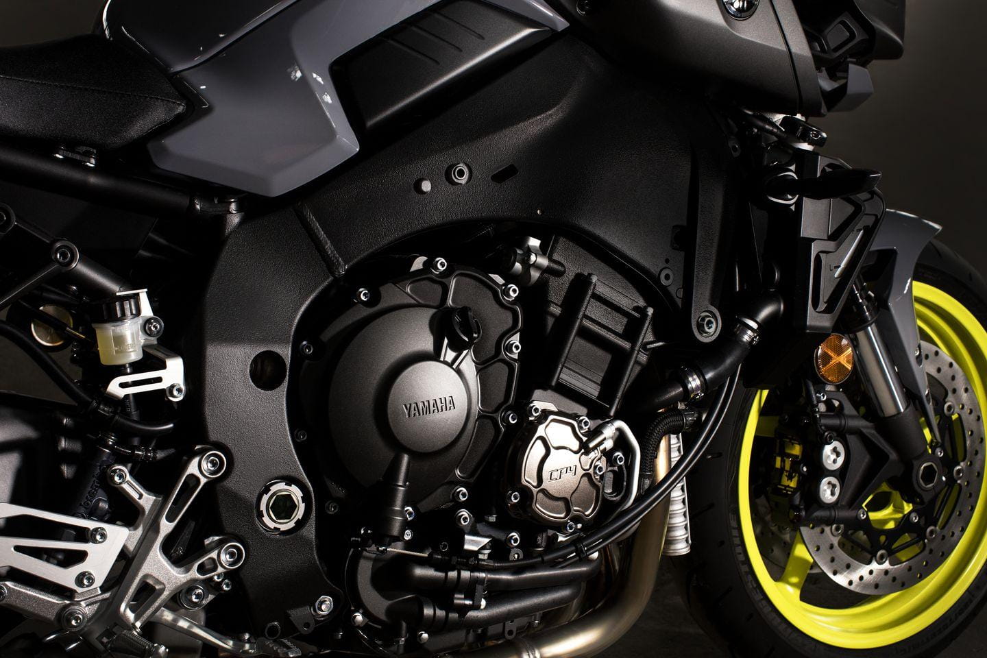 Yamaha MT-10, así es una radical YZF-R1 cuando se viste de calle ...