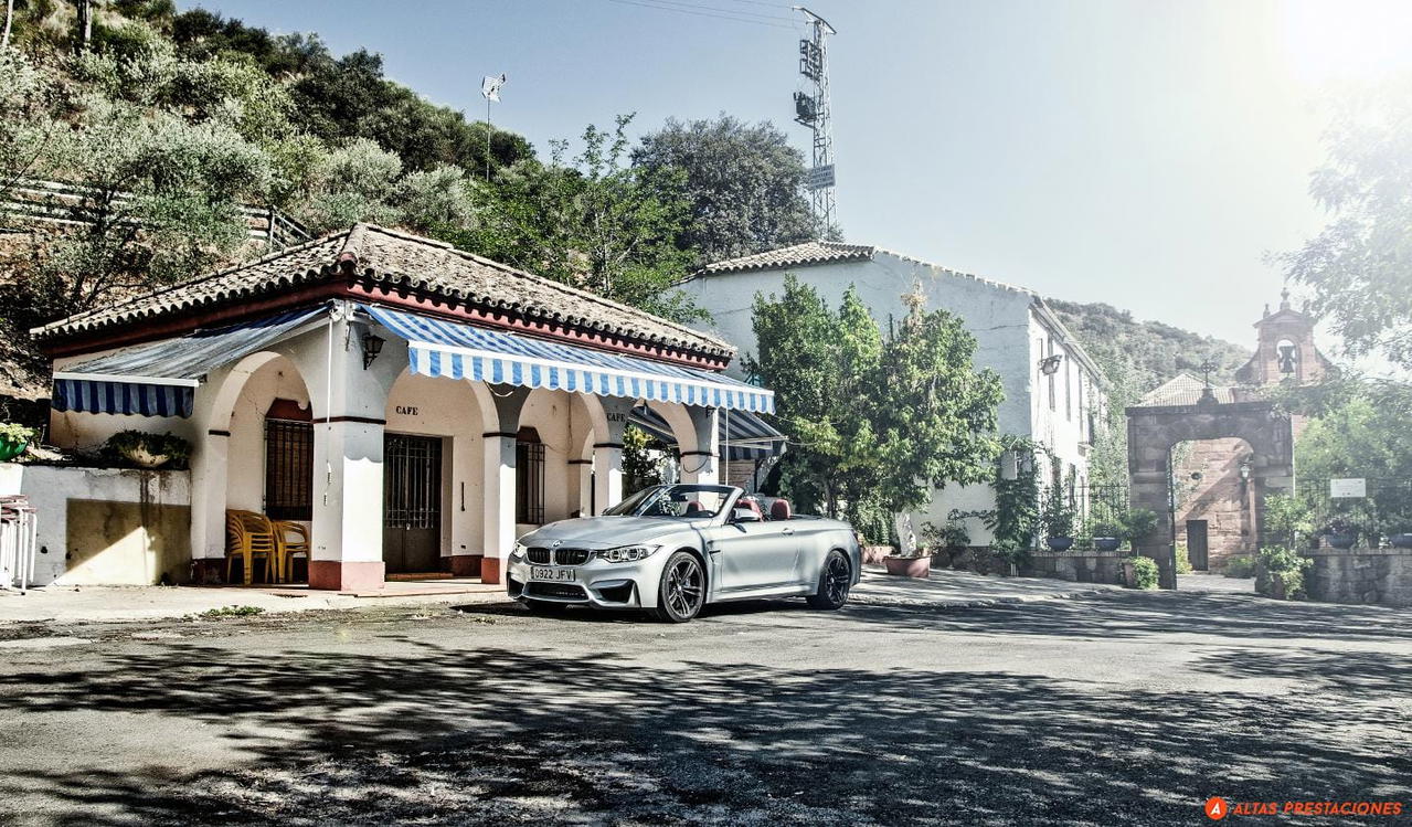 ¡BMW M4 Cabrio a prueba! Del desierto a la cima de Sierra Nevada