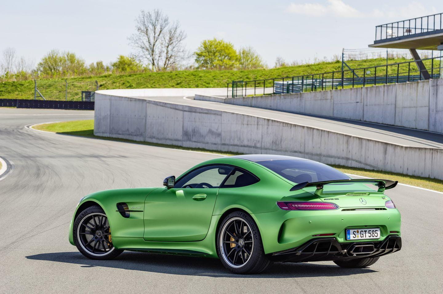 Mercedes-AMG GT R: la bestia del Infierno Verde ha despertado con 585 ...