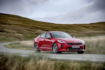 Kia Stinger 2025 - Características, precios y versiones
