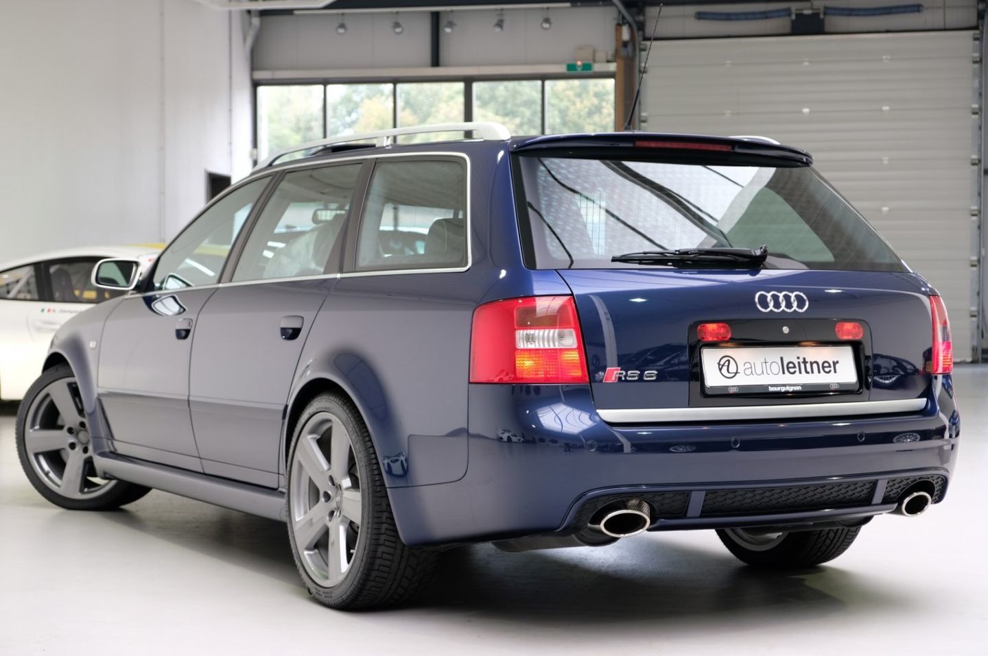 De reestreno: este Audi RS6 Avant del año 2002 tiene 2.306 km y está a ...