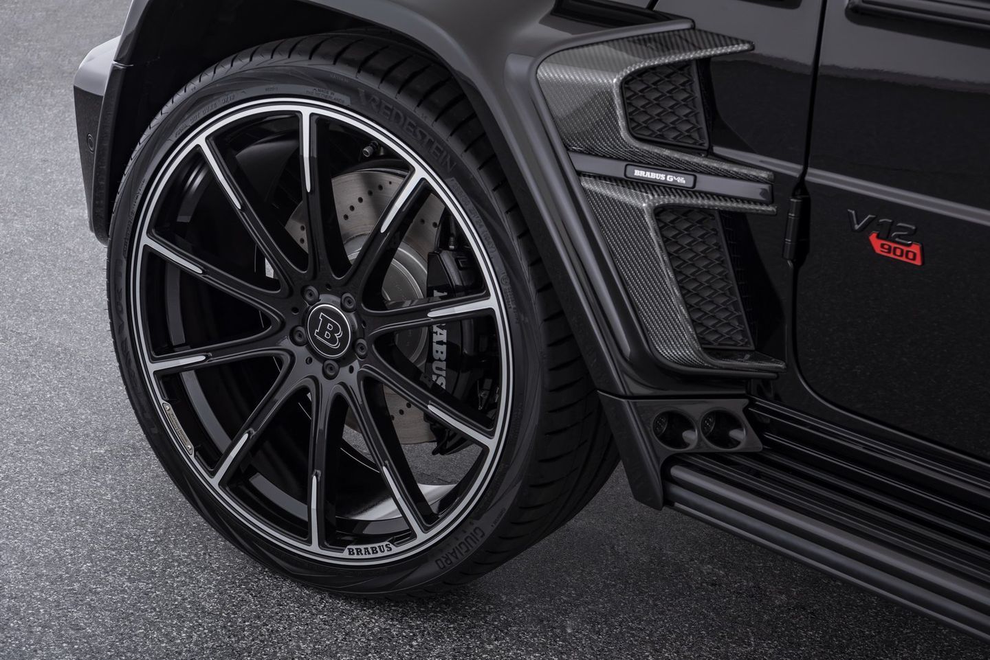 Mercedes Clase G V12 de 900 CV preparado por Brabus