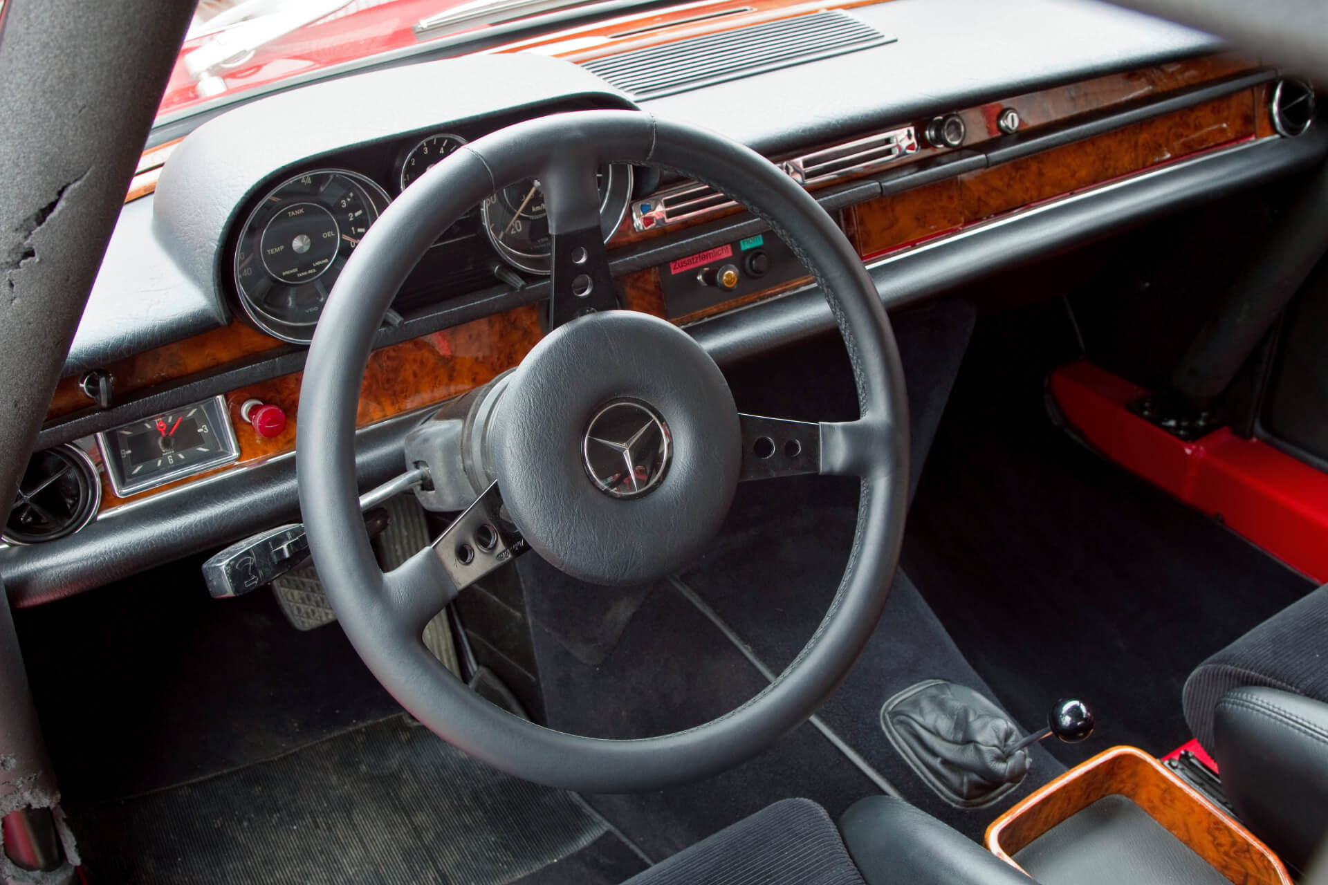 Red Pig, la historia del AMG original