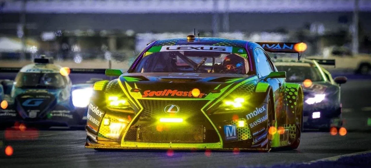 Vasser Sullivan completó la alineación de pilotos para las Doce Horas ...