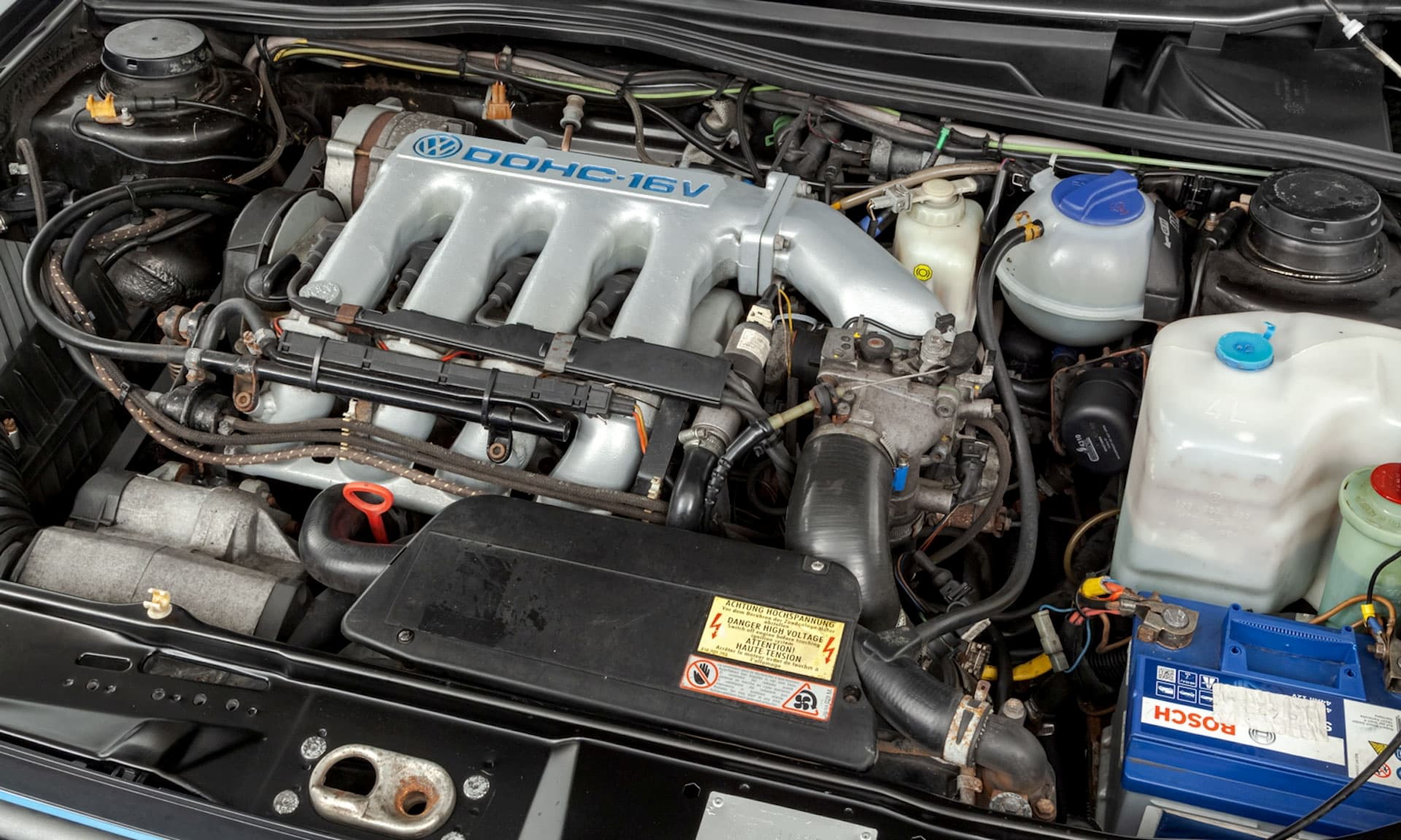 Con sólo 71 unidades fabricadas y 210 CV, este Volkswagen Golf G60 4x4 ...