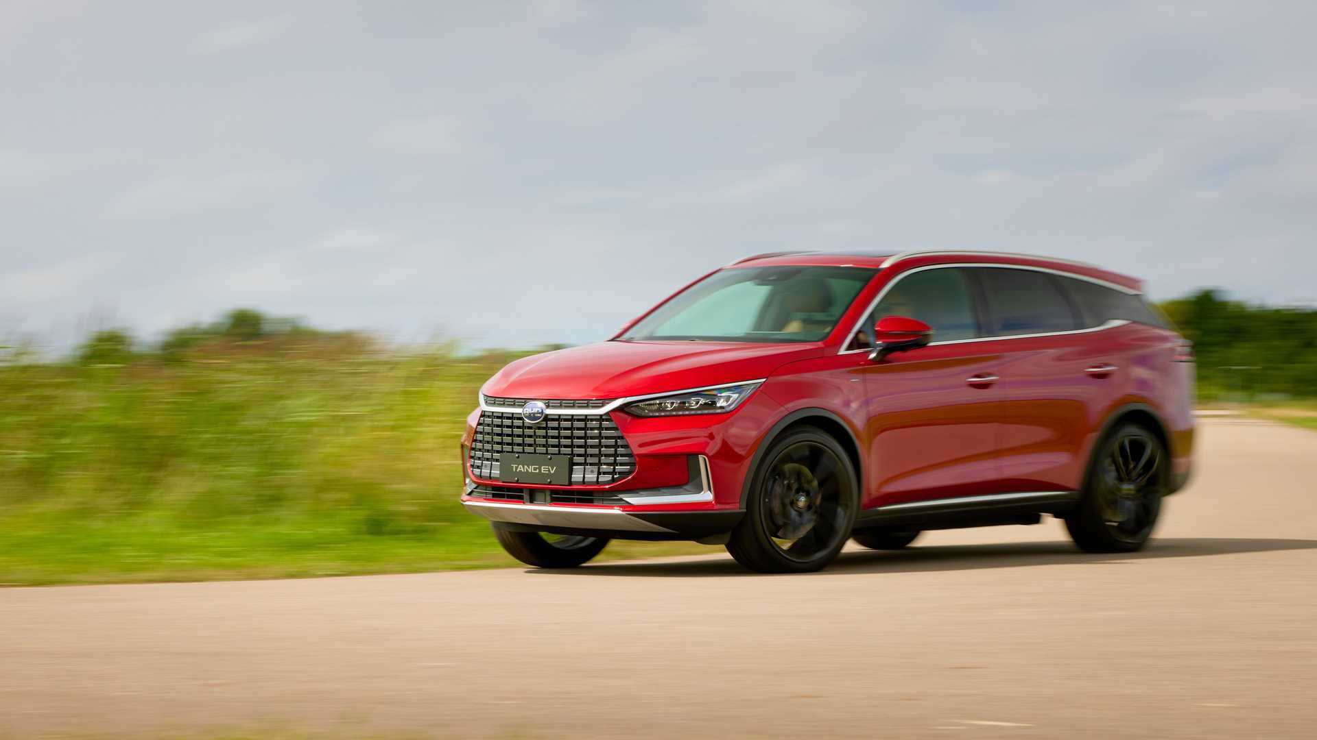 BYD Tang 2025 - Características, precios y versiones