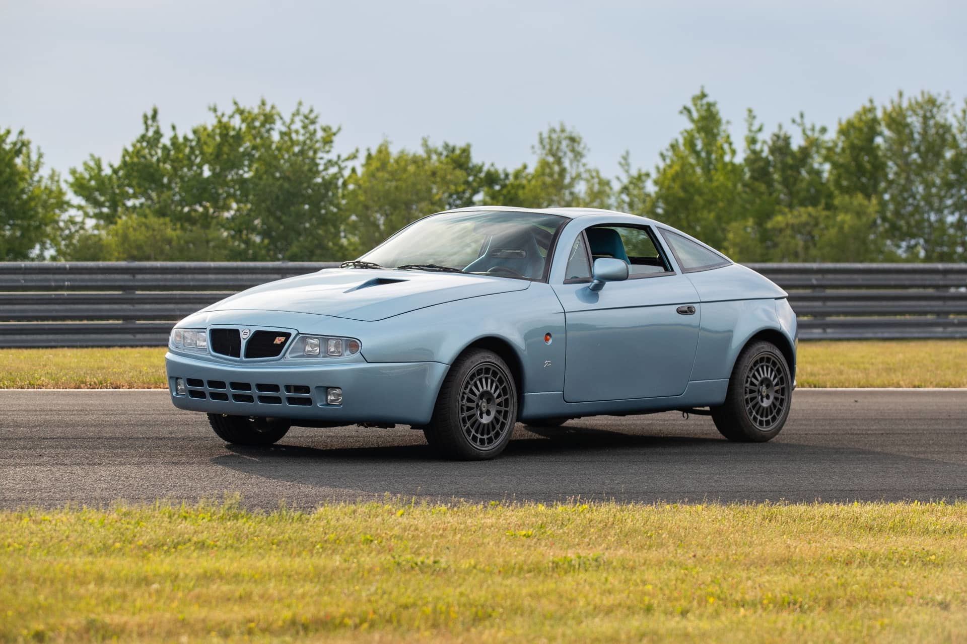 Rompe tu hucha, pues uno de los exóticos y poquísimos Lancia Hyena ...