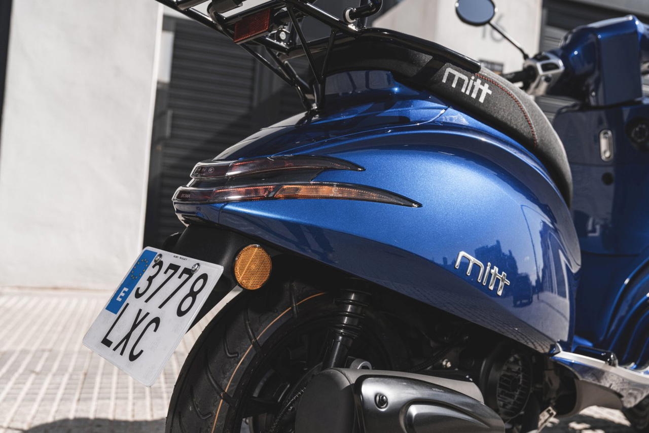 El Mitt Alpha 125 cc es el scooter urbano que necesitas este verano