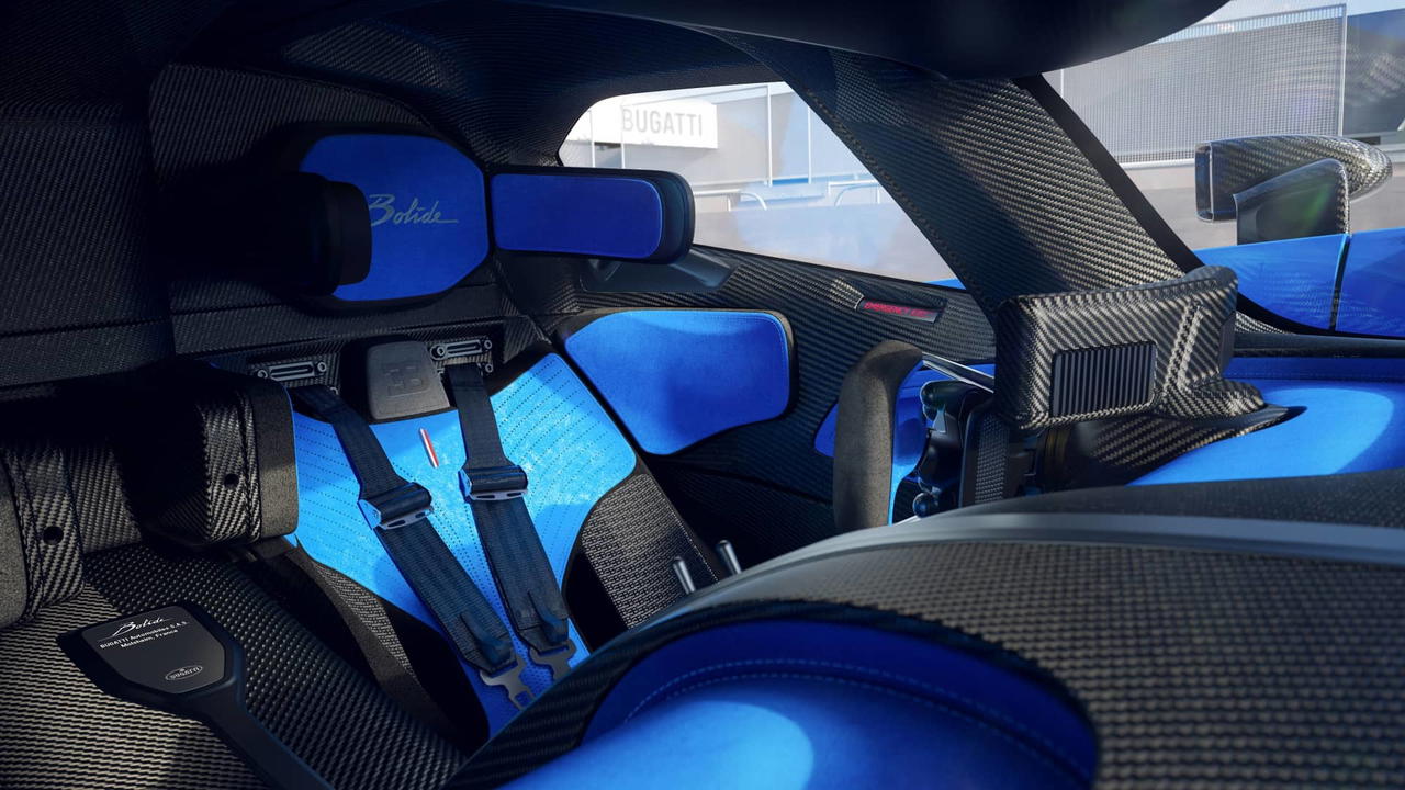El Bugatti Bolide ya tiene interior y es tan espectacular y radical ...