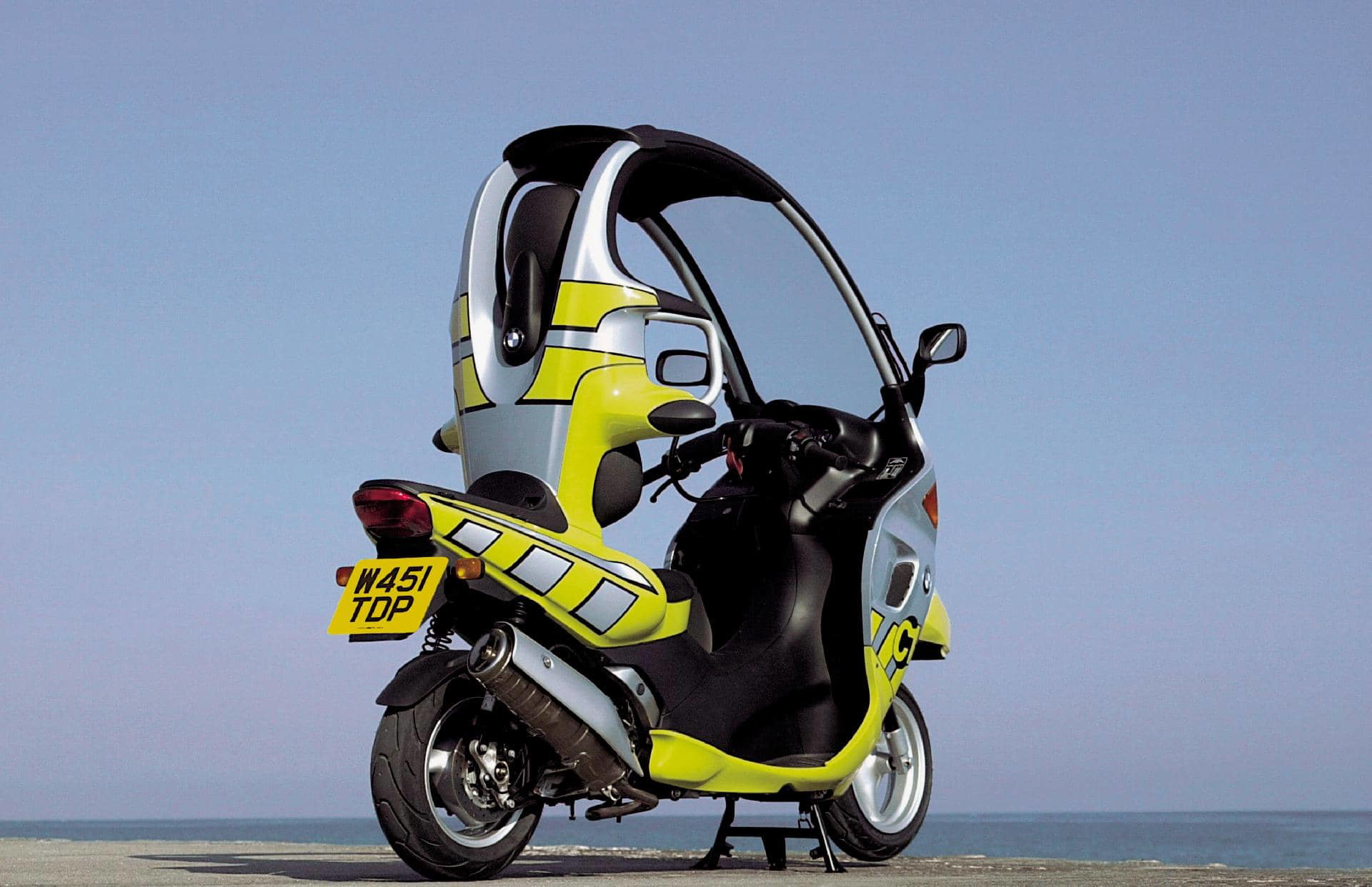 Las motos con techo están de regreso, Yamaha y Toyota ya tienen la suya ...