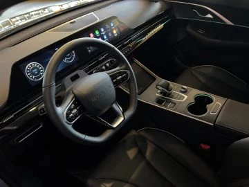 Omoda 5 2025 - Características, precios y versiones