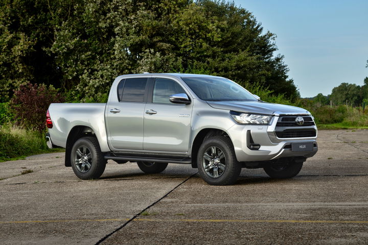 Precio de la Toyota Hilux con motor diésel microhíbrido en España