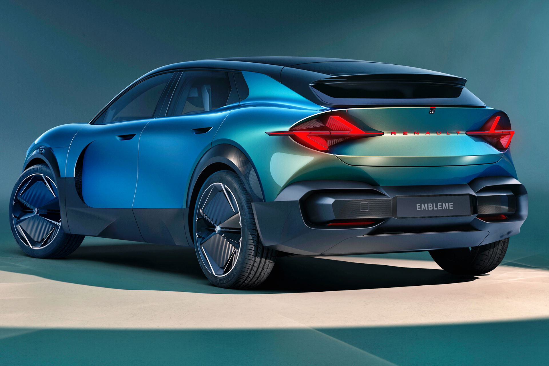 Este es el Renault Emblème, un puntero shooting-brake "híbrido" de ...