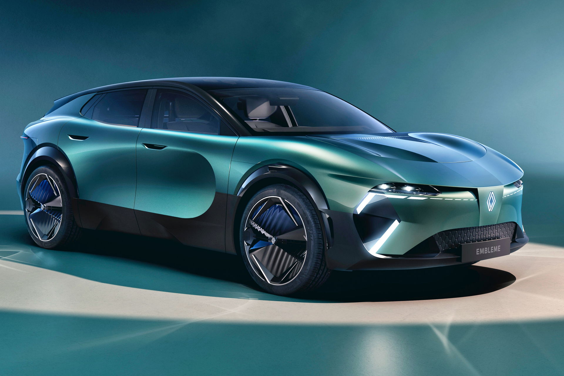 Este es el Renault Emblème, un puntero shooting-brake "híbrido" de ...