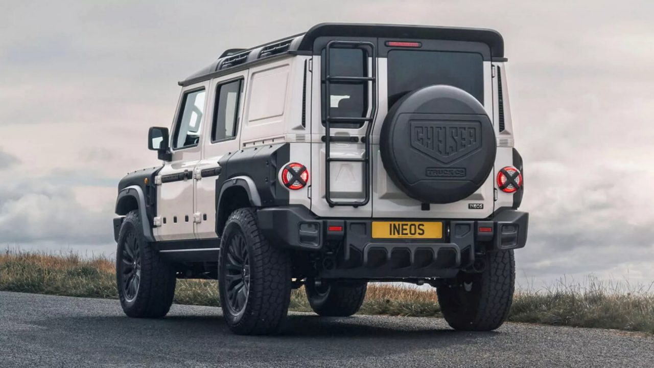 El INEOS Grenadier saca su lado más 4x4 y aventurero gracias a la magia ...