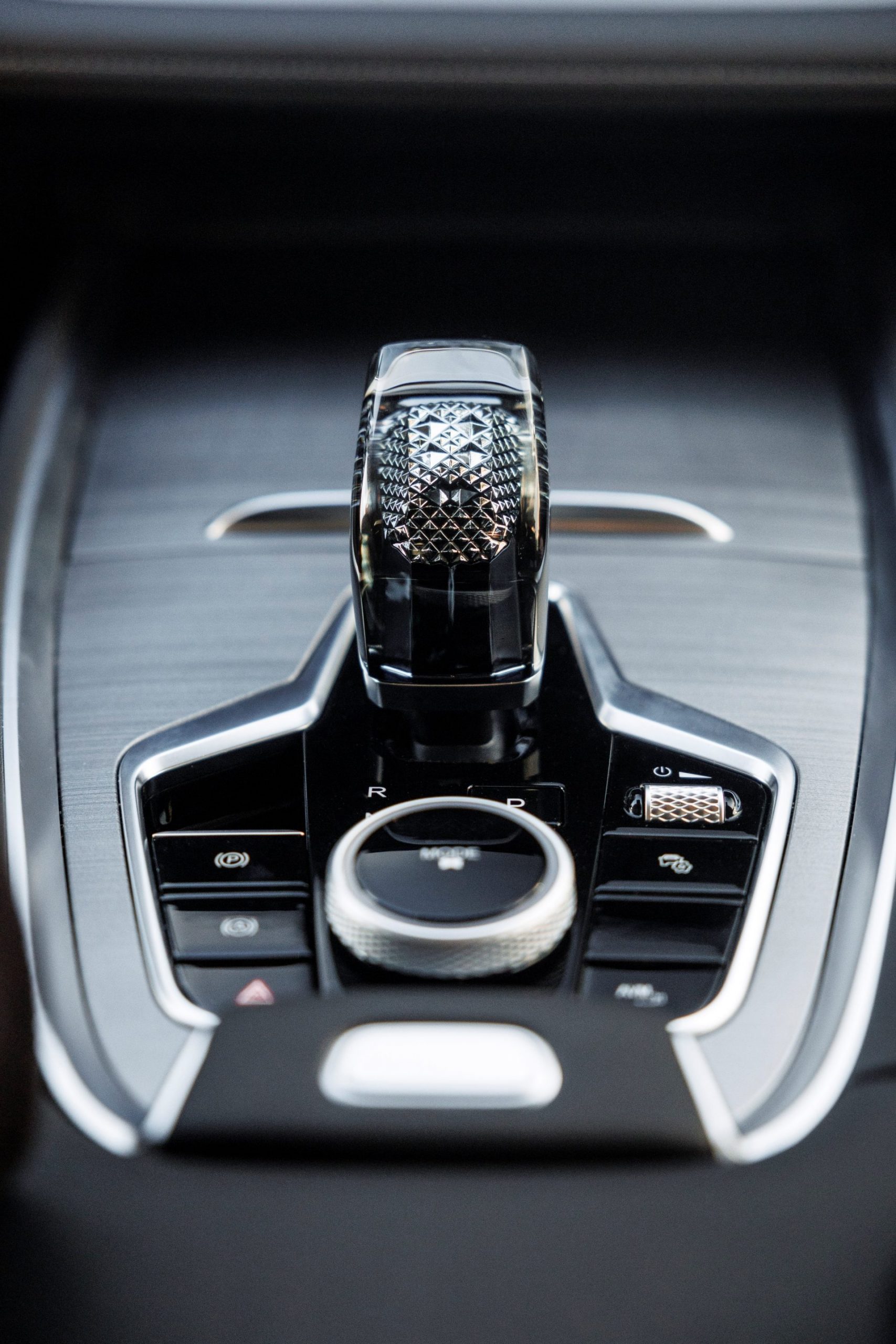 EBRO s700 Luxury, el SUV más barato de EBRO en España viene equipado ...