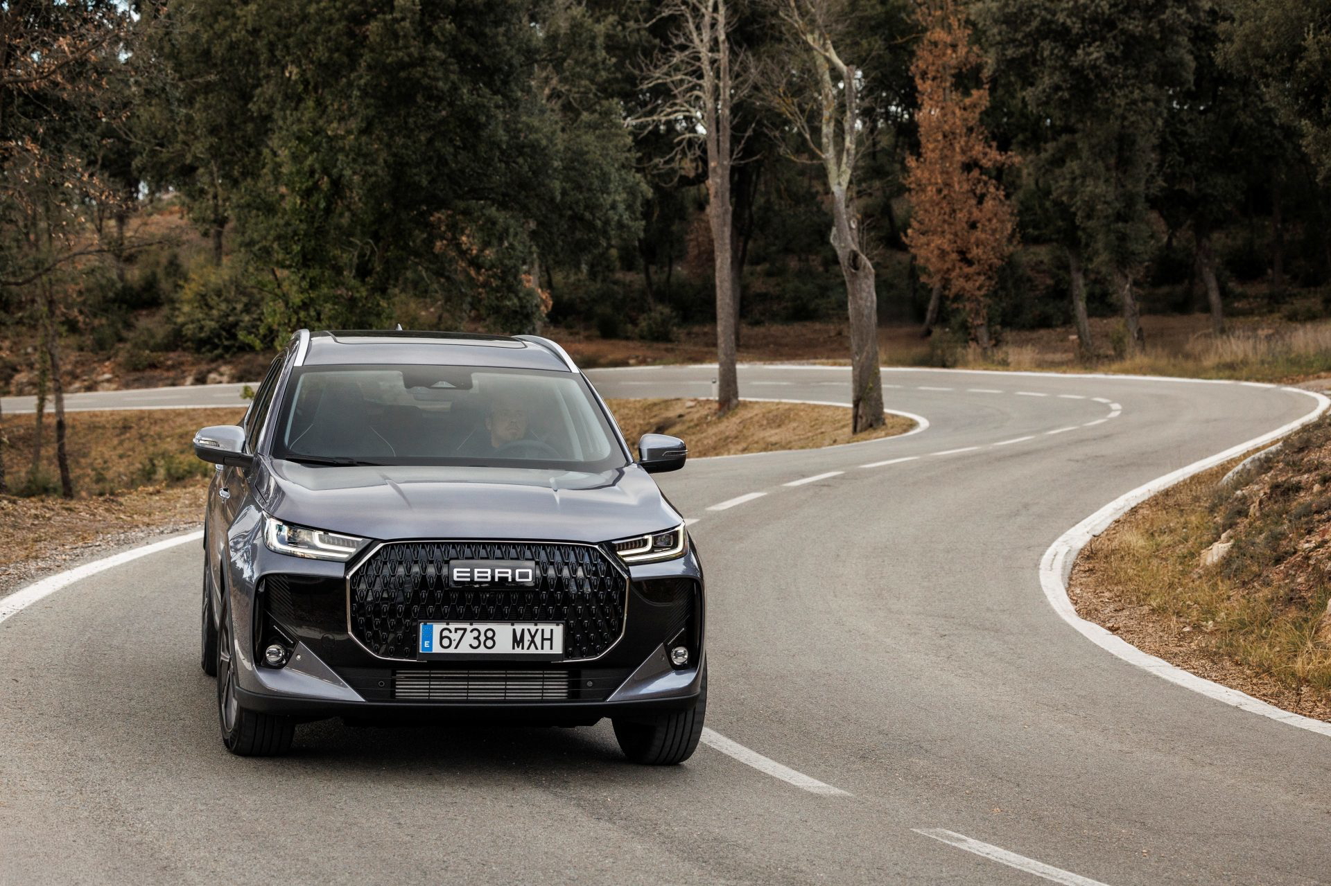 EBRO s700 Luxury, el SUV más barato de EBRO en España viene equipado ...