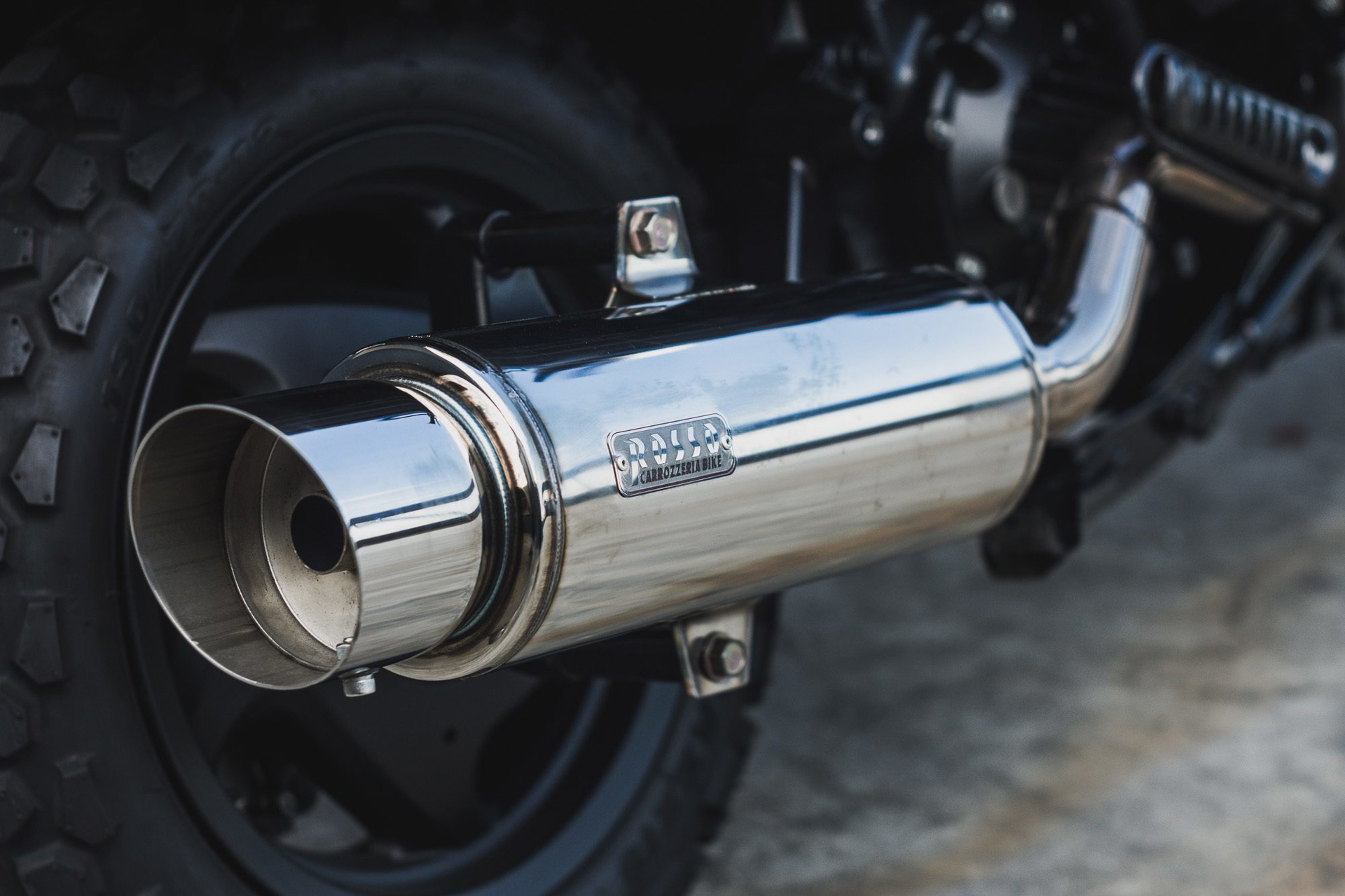 Honda Square X125, una "scooter todoterreno" con el asiento más cómodo y estética rompedora que ...