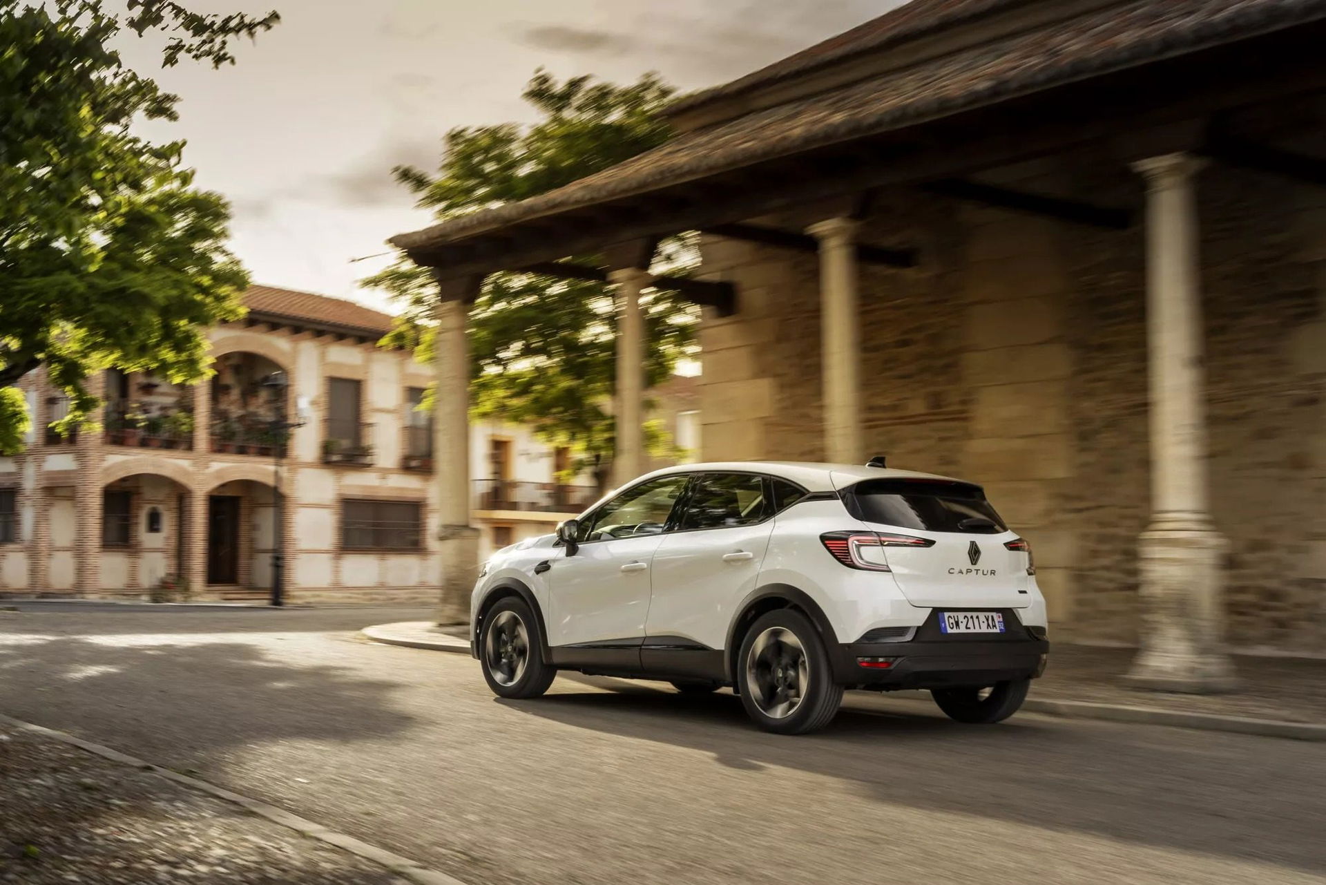 Renault Captur full hybrid E-Tech 160, más potencia y menos consumo ...