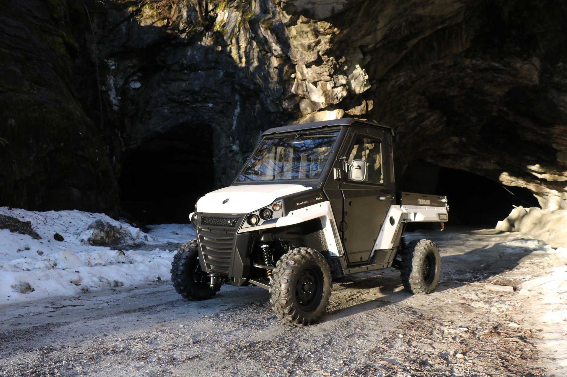 Corvus Terrain DX4 1000, el UTV murciano que se fabrica en España y es ...