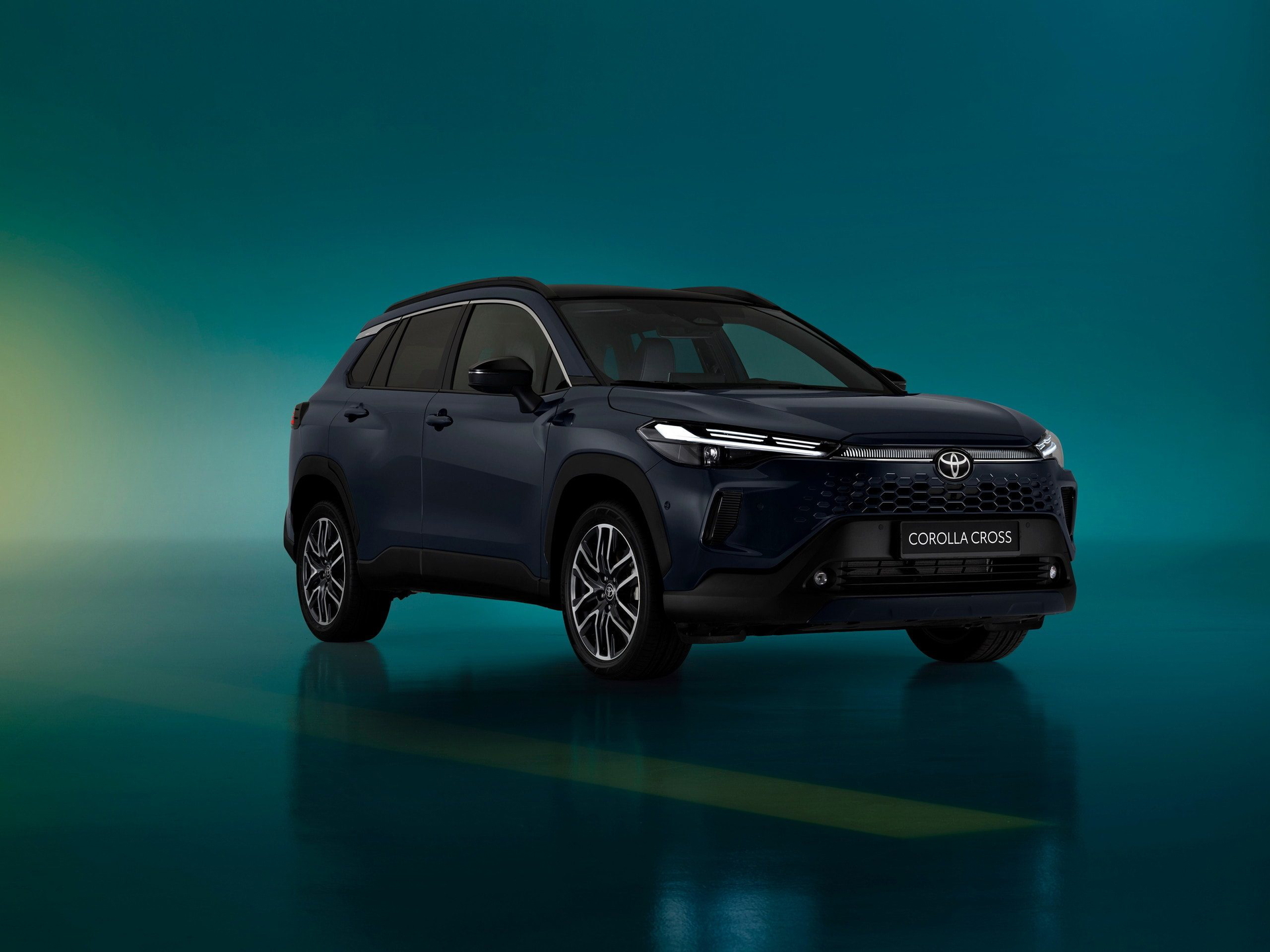 Toyota Corolla Cross 2026, mejorado pero caro