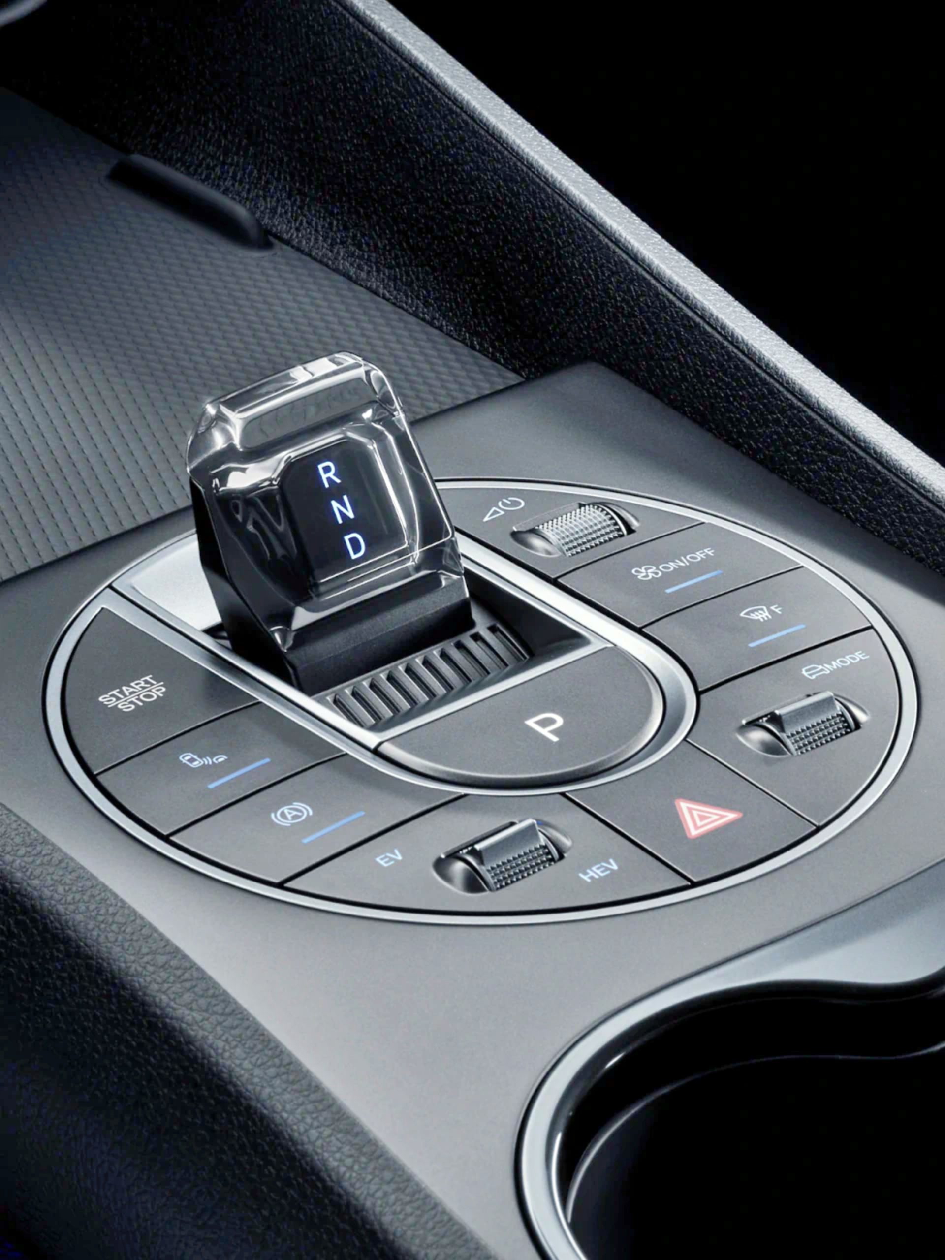 Llega a Europa el BYD Seal 05 DM-i, "coche híbrido de los 2.000 km de autonomía", capaz de hacer ...