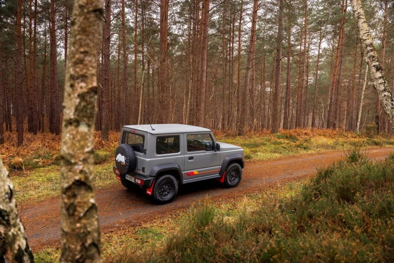El Suzuki Jimny estrena serie especial 55 aniversario para despedirse ...