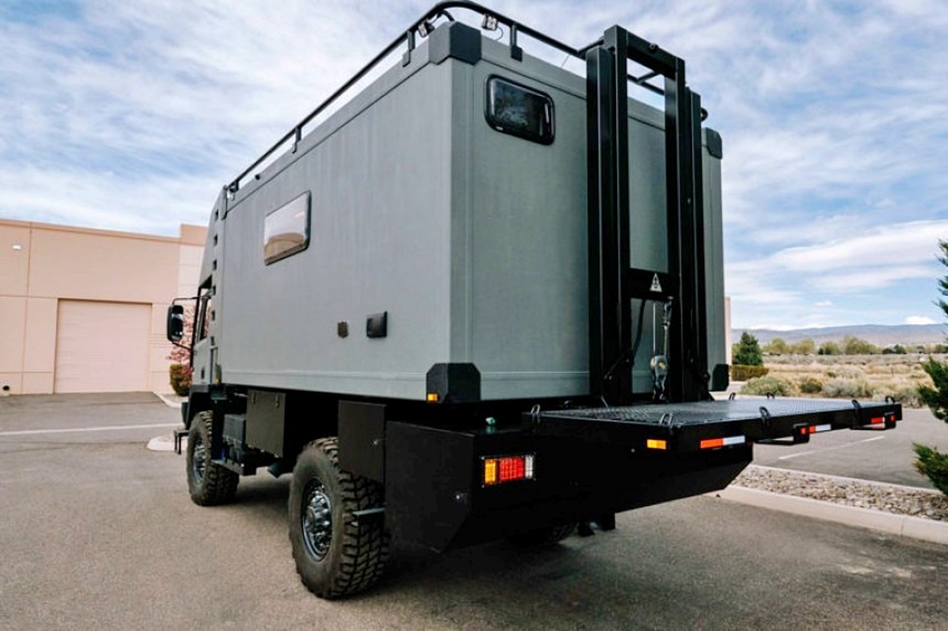Hunter RMV Predator 4x4: Hunter RMV Predator 4x4: un camión militar ...