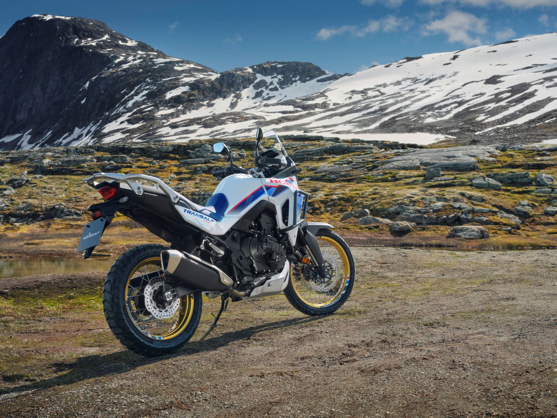 Voge DS800 Rally 35 kw, la aventurera que está arrasando ahora ...