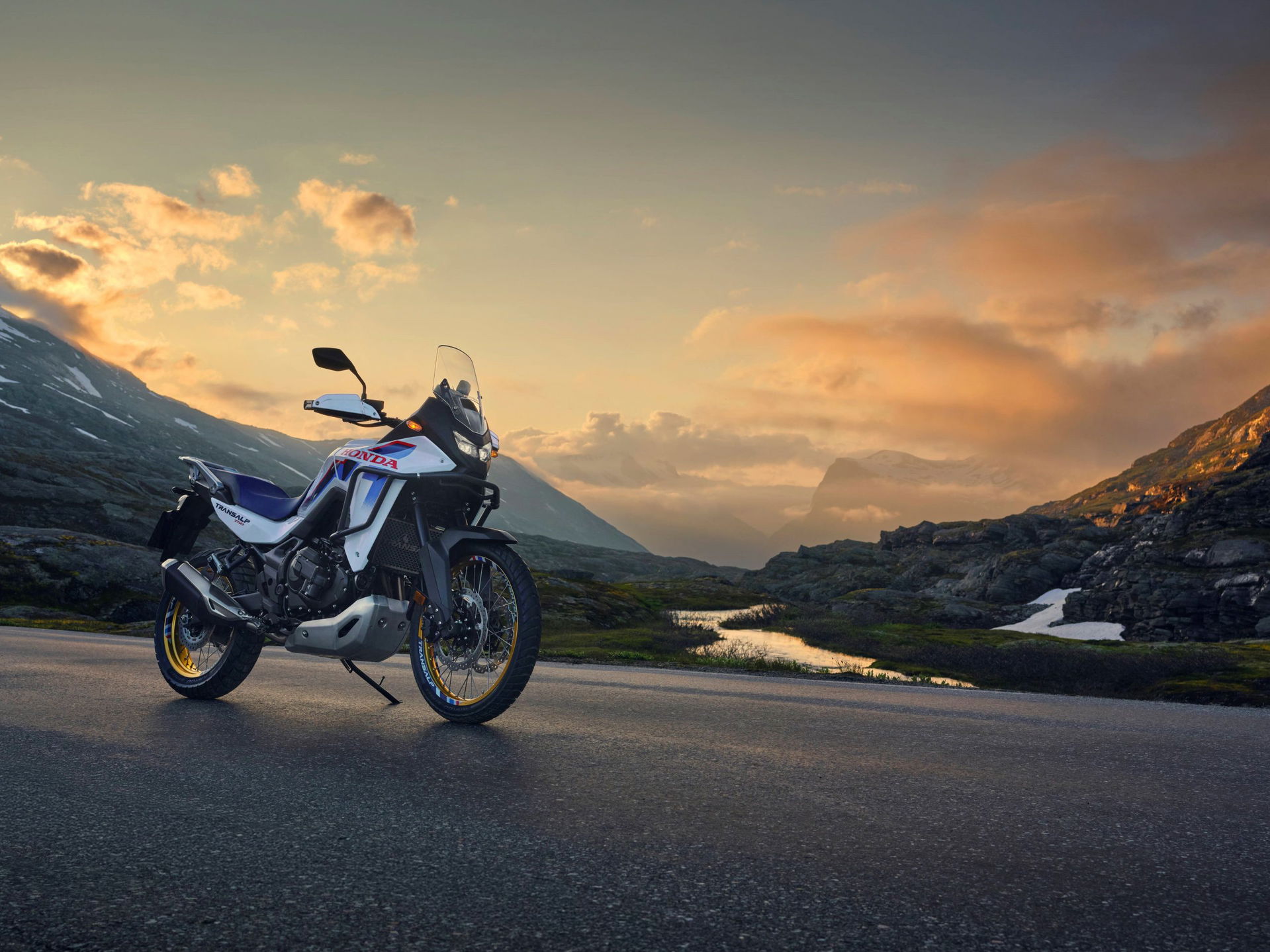 Voge DS800 Rally 35 kw, la aventurera que está arrasando ahora ...