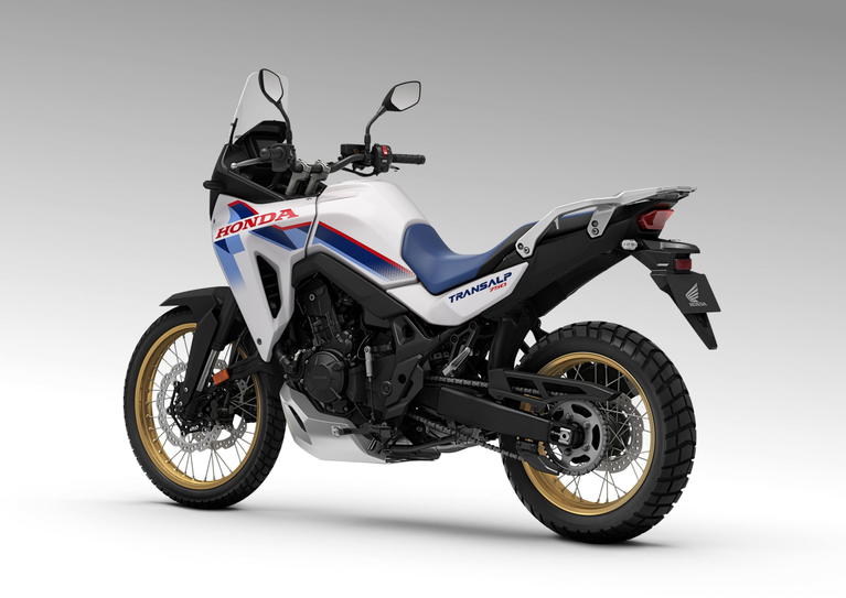 Voge DS800 Rally 35 kw, la aventurera que está arrasando ahora ...