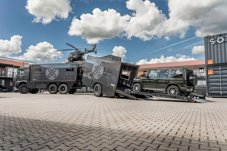 Sod Peak 6x6, el camión camper todoterreno con motor diésel Mercedes de ...