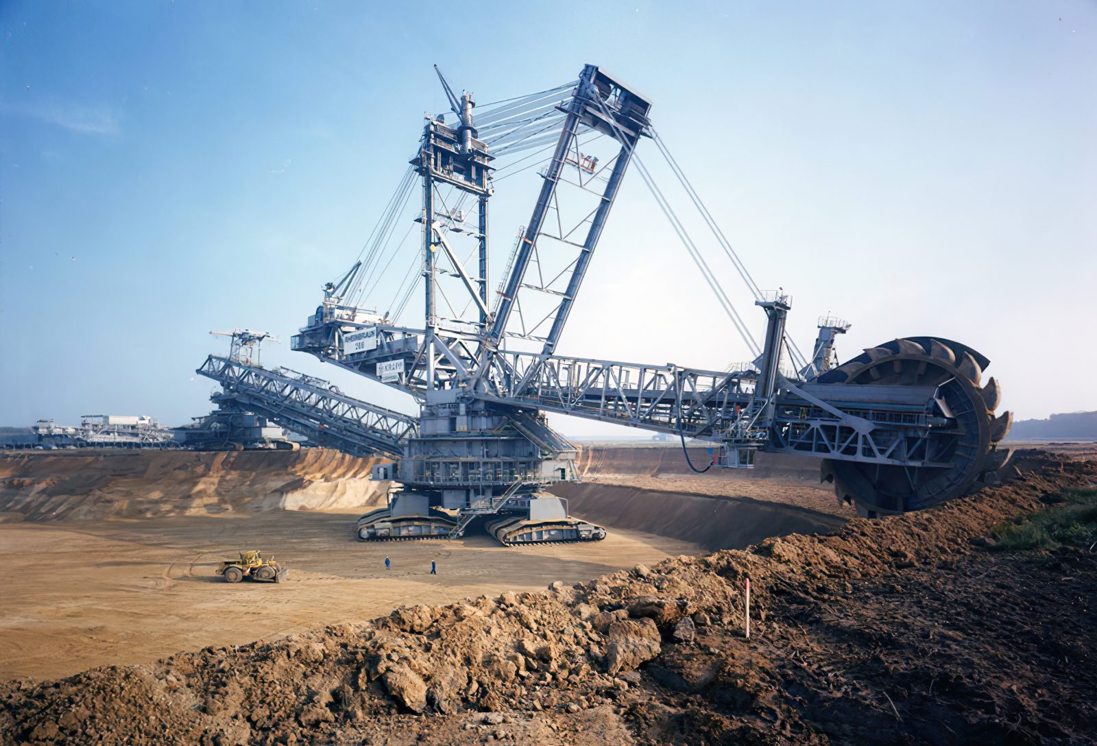 MAN Takraf RB293, la excavadora más grande del mundo que necesita una ...