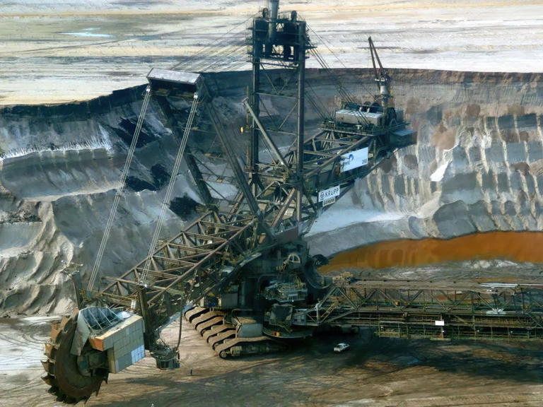 MAN Takraf RB293, la excavadora más grande del mundo que necesita una ...