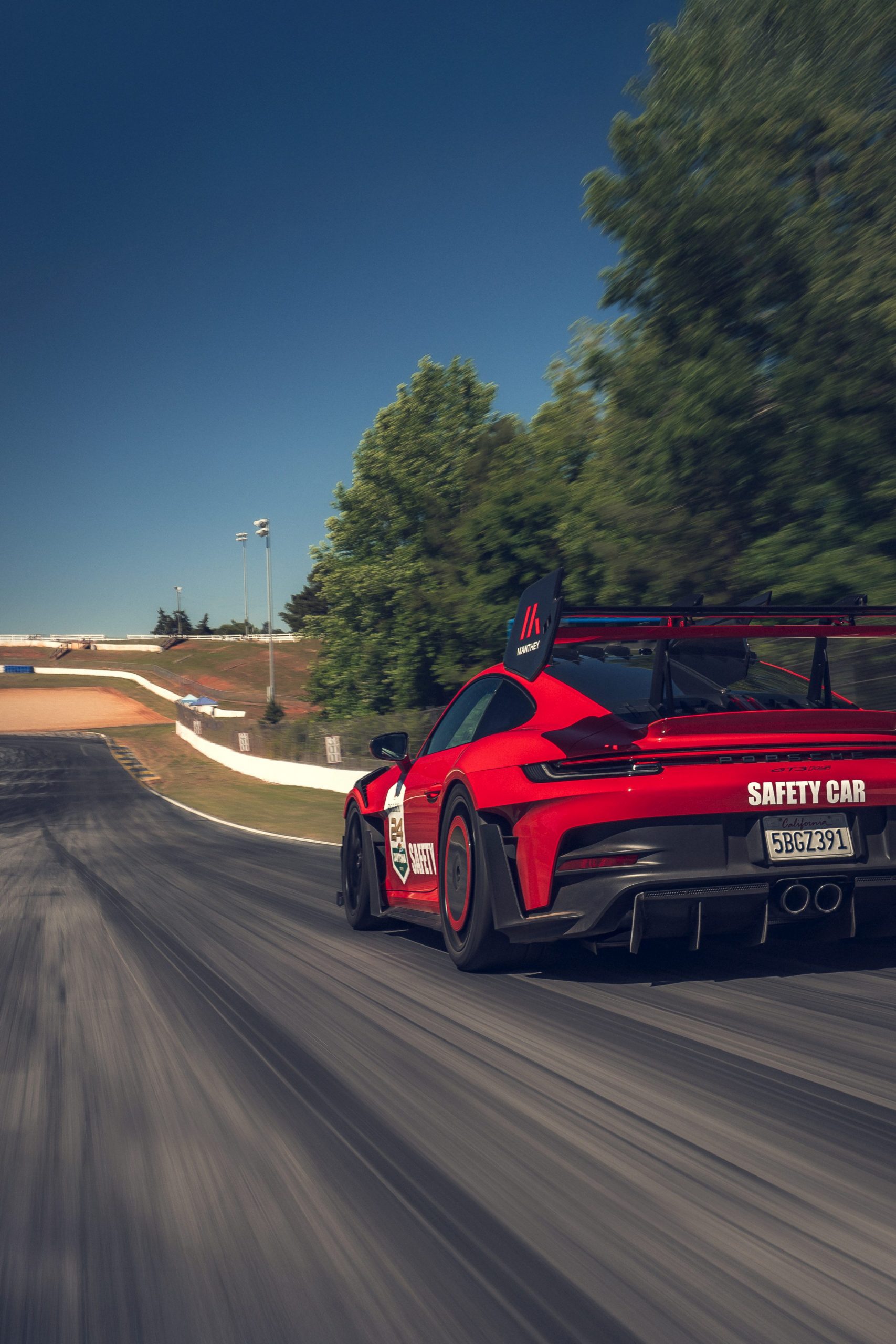 Chevrolet arrebató el récord de vuelta a Porsche, y Porsche lo volvió a ...