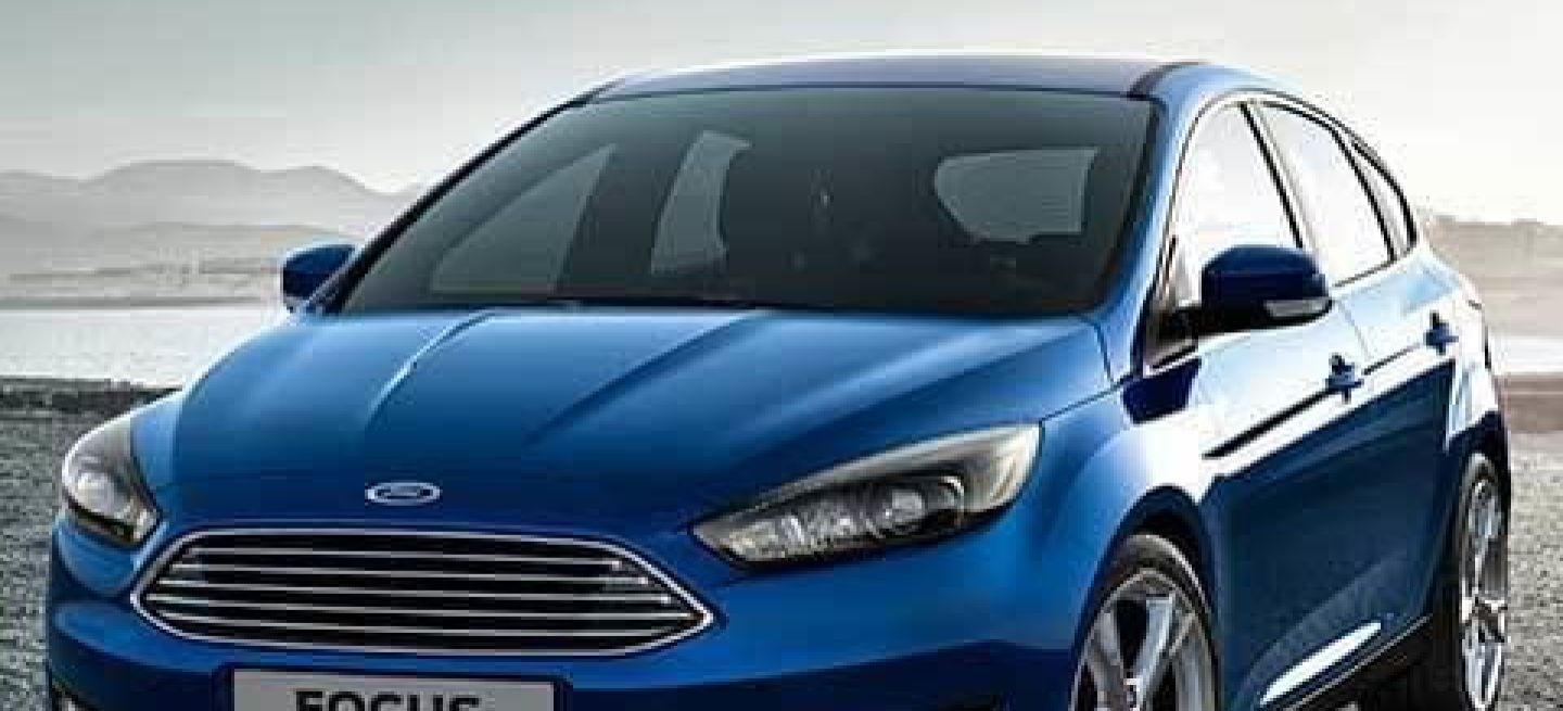 Corred insensatos, porque el chollo deportivo es este coche con 280 CV, cambio manual y una ...