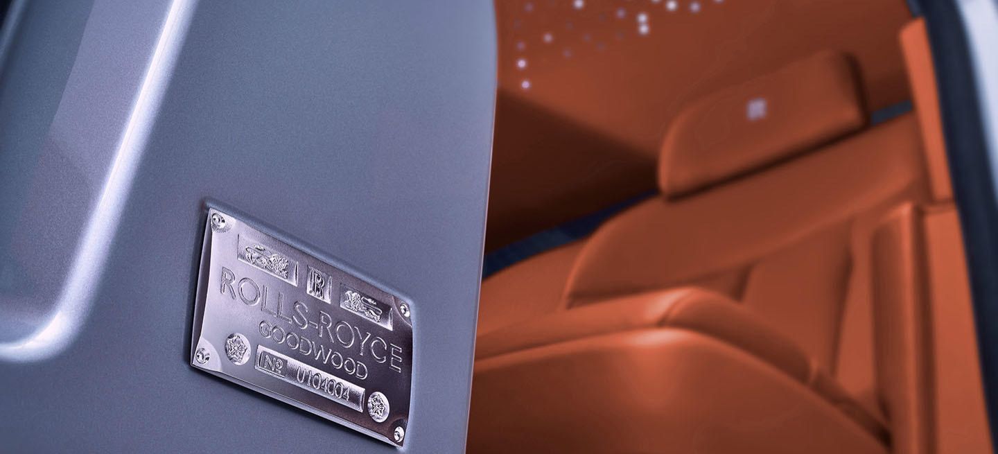 Rolls-Royce Phantom 2025 - Características, precios y versiones